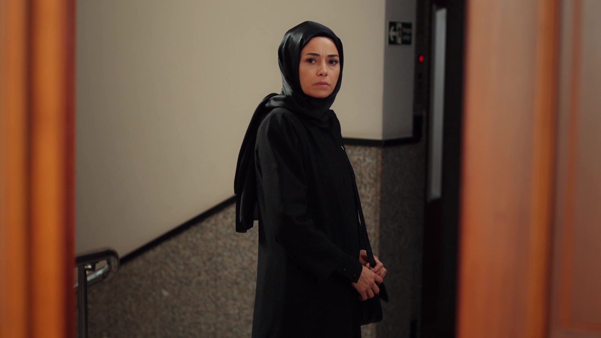 Red Roses - Global Agency